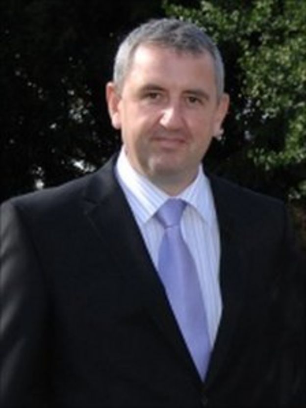 Cyclist Martyn King's death in Staunton devastates family - BBC News