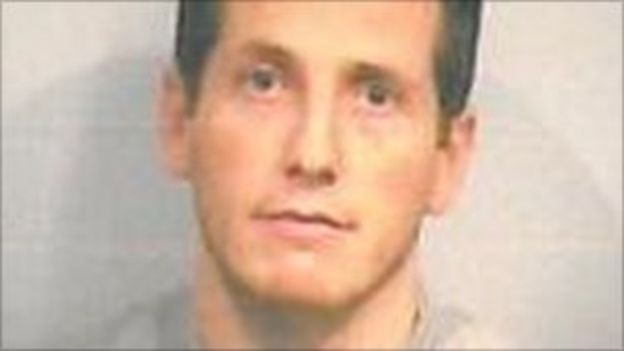 Absconder Daniel O'Loughlin arrested in Coventry hotel - BBC News