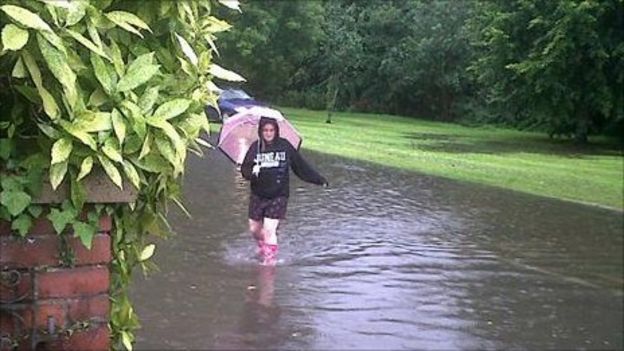 Flash flooding hits Port Talbot, Neath and Baglan - BBC News