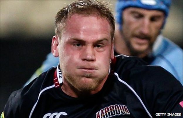 Michael Mayhew joins brother Richard at Newcastle Falcons - BBC Sport