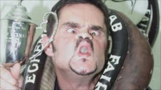 Man wins Gurning World Championships in Cumbria for second time - BBC News