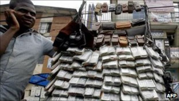 Nigerians reassured over 'killer phone number' fears - BBC News