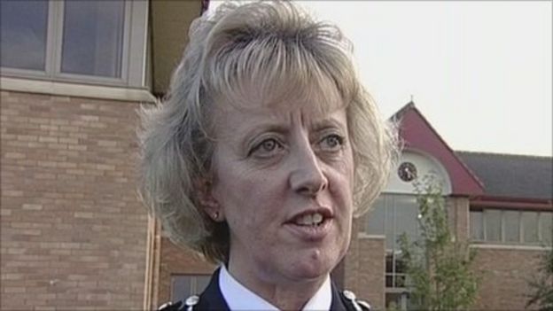 Northumbria police chief Sue Sim announces retirement - BBC News