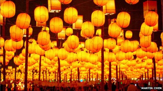 Keeping traditional Chinese culture alive - BBC News