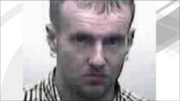 Ian Huntley: Prisoner admits attacking Soham killer - BBC News