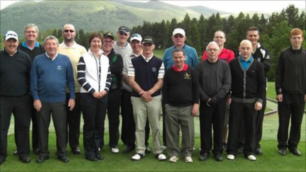 Disabled golfers in Scotland-England clash - BBC News