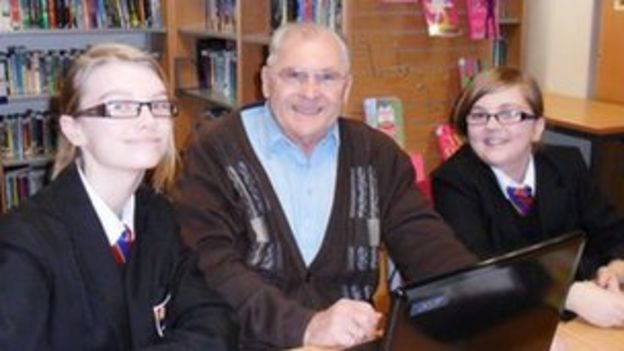Cardinal Allen pupils teach IT skills to over 60s - BBC News
