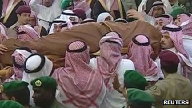 Saudi Arabia: Funeral held for Crown Prince Sultan - BBC News