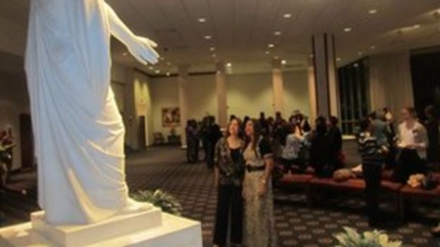 Will Hispanic Mormons support Romney in 2012? - BBC News