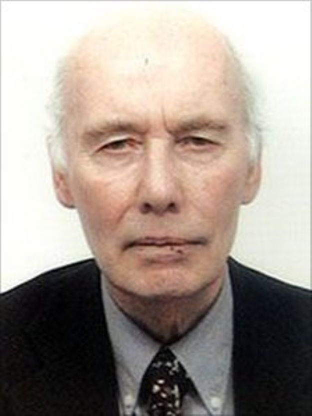 Former Conservative MSP John Young dies - BBC News