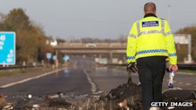 Who, what, why: Would raising the motorway speed limit make pile-ups ...