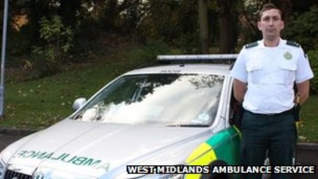 Bromyard community paramedics the first in Herefordshire - BBC News