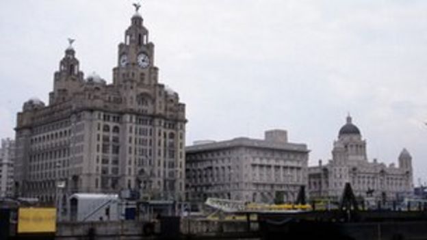 Liverpool World Heritage Status: Unesco inspectors visit - BBC News