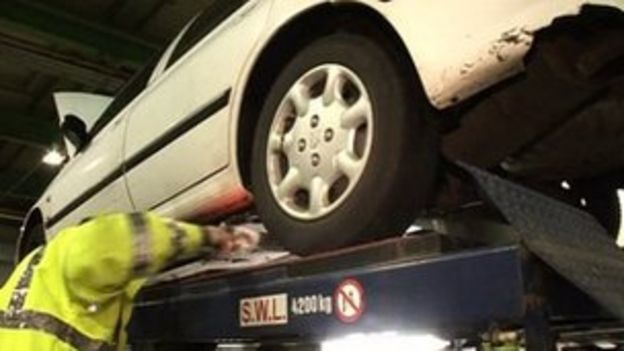 MOT tests in Northern Ireland to have 22 new checks - BBC News