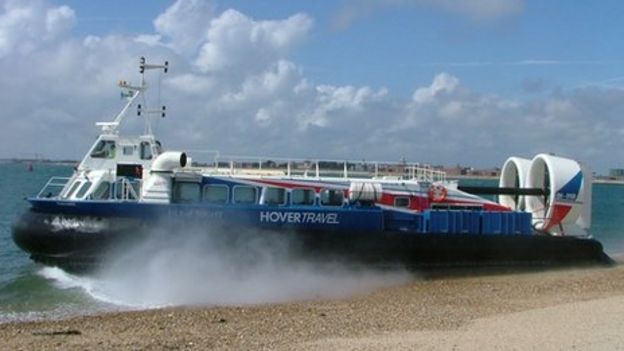 Hovertravel building new hovercraft for Solent crossing - BBC News