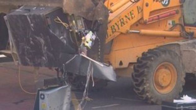 Kent cash machine thefts: eight more arrests made - BBC News
