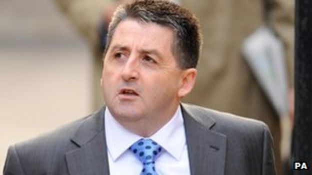 Leveson Inquiry: Media vilified me, Christopher Jefferies says - BBC News