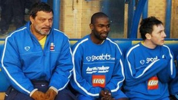 Garforth chairman pays tribute to Brazil legend Socrates - BBC News