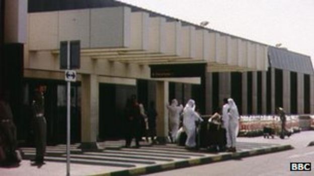 Bahrain blows up parcel of suspected explosives from UK - BBC News