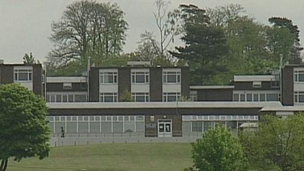 Deepcut housing redevelopment can continue after land exchange - BBC News