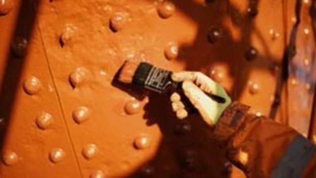 Forth Bridge painting completed - BBC News