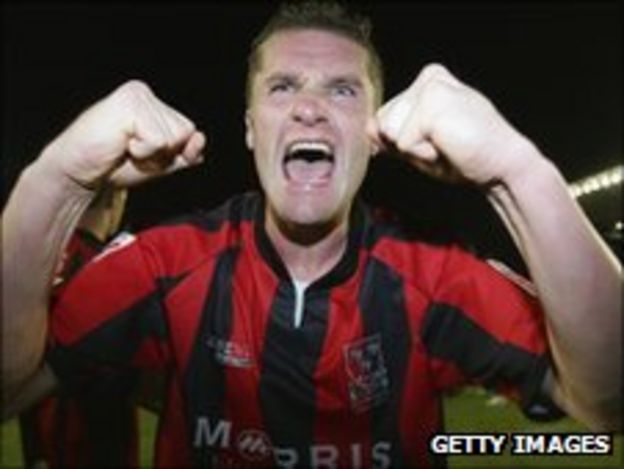 Former striker Andy Cooke tips Shrewsbury Town for promotion - BBC Sport