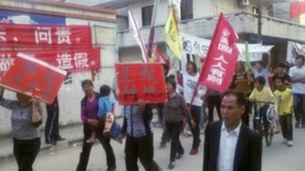 China protest worsens in Guangdong after villager death - BBC News