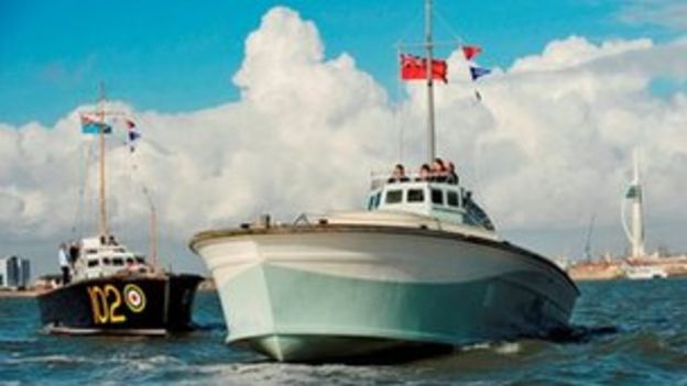 Portsmouth naval trust to restore WWII rescue boats - BBC News