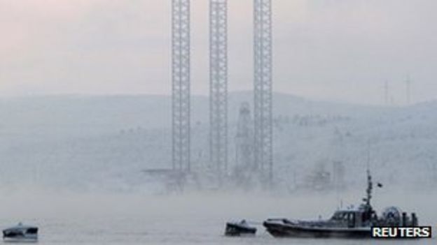 Russian oil rig search: hopes fade for survivors - BBC News