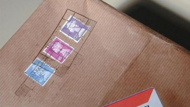 High delivery charges to rural Scotland 'continues' - BBC News