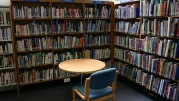 Scottish Borders library merger move 'not cost-cutting' - BBC News