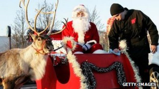 Crashed Santa plans among odd requests to councils - BBC News