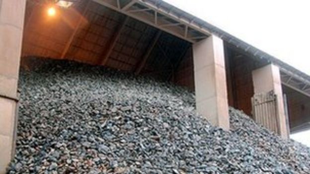 Approval to dig 115m tonnes of stone from Frome quarry - BBC News