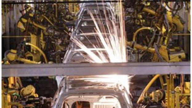 Pace of US service sector growth quickens in December - BBC News