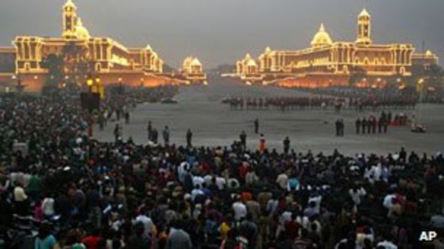 India's bureaucracy is 'worst in Asia' - BBC News