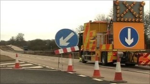 Pedestrian killed in Leicestershire A46 crash named - BBC News