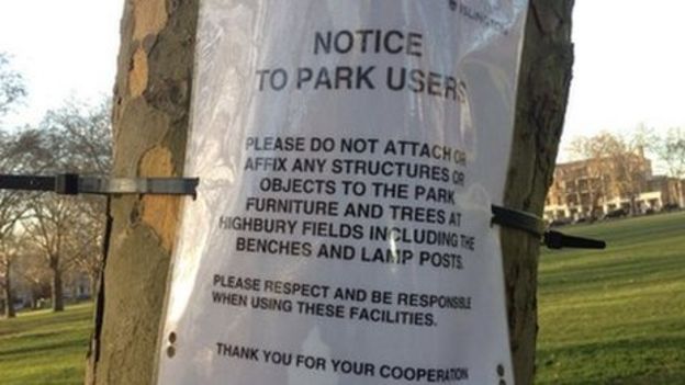 Islington Council admits tree sign 'error' - BBC News