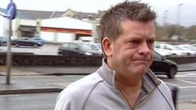 Brian Shivers sentenced to 25 years' jail for soldiers' murders - BBC News