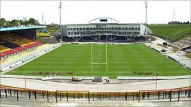 Bradford Bulls' Odsal Stadium 'takes breath away' - BBC News