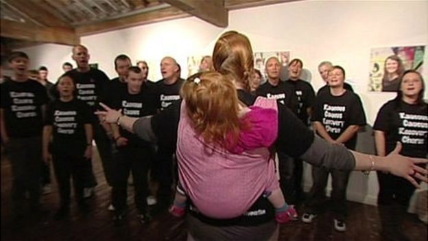 Recovery movement helps addicts kick the habit in Liverpool - BBC News