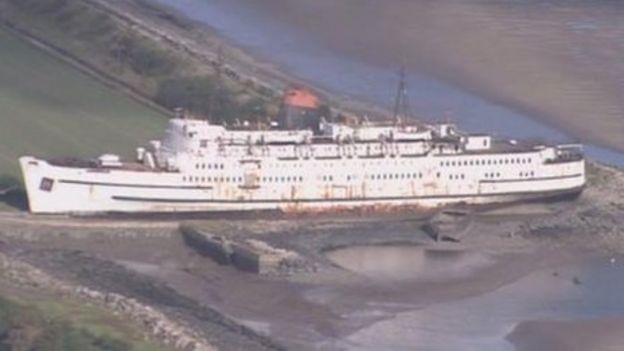 Duke of Lancaster ship, docked at Mostyn, restoration call - BBC News