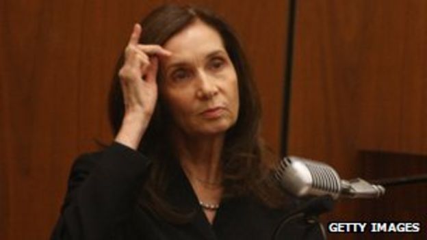 Spector victim's mother settles wrongful death case - BBC News