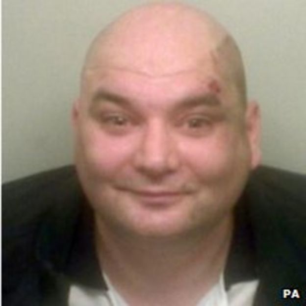 Chatham man Gary Rimmer banned from football matches - BBC News