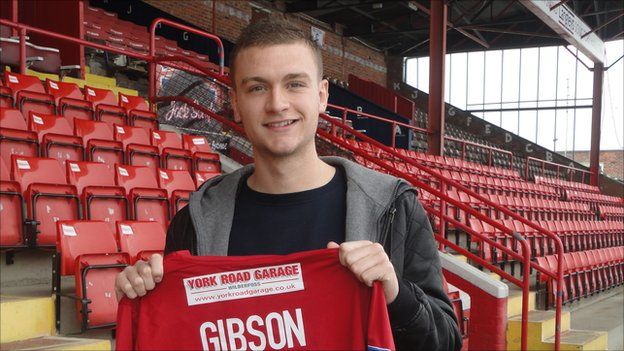 Ben Gibson joins York City on loan from Middlesbrough - BBC Sport