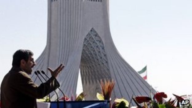 Iran TV defiant on revolution anniversary - BBC News