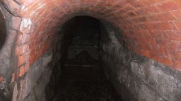 Blackburn's Victorian underground tunnel revealed - BBC News