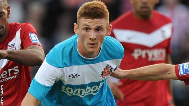 Sunderland's Jordan Cook returns to Carlisle United - BBC Sport