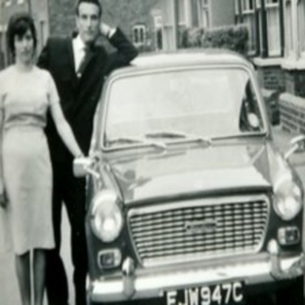 Massaro murder in Wolverhampton: Granddaughter found bodies - BBC News