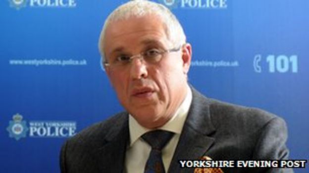 Brother's appeal over 2004 murder of Leeds man John Luper - BBC News