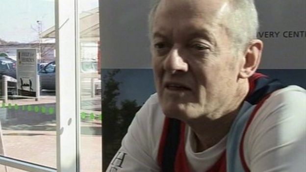 Colour Serjeant Kevin Fortuna fundraising reaches £100,000 - BBC News